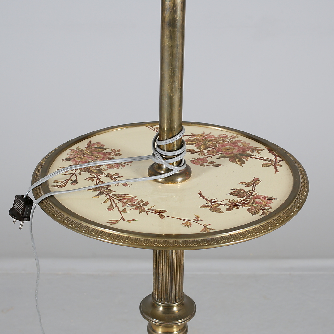 1008783. LATTIAVALAISIN, messinki/keltainen metalli, koristeltu ...