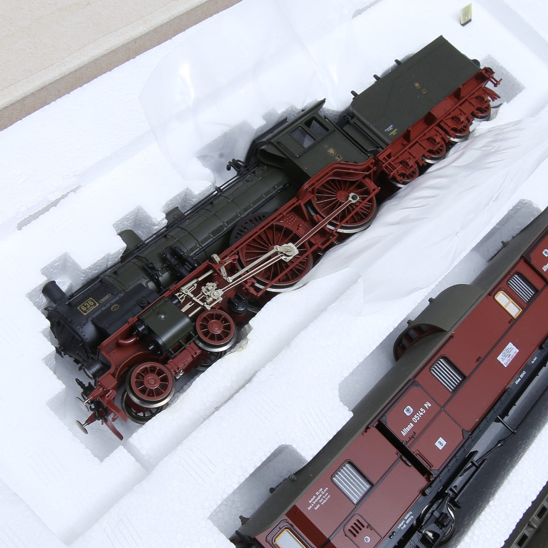 Images for 1288831. FLEISCHMANN 4898 train set with KPEV steam ...