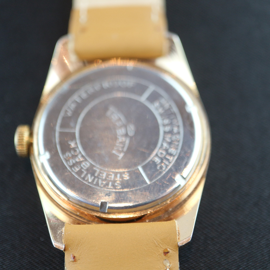 Images for 1353018. MEN'S WATCH TRABANT. - Auctionet