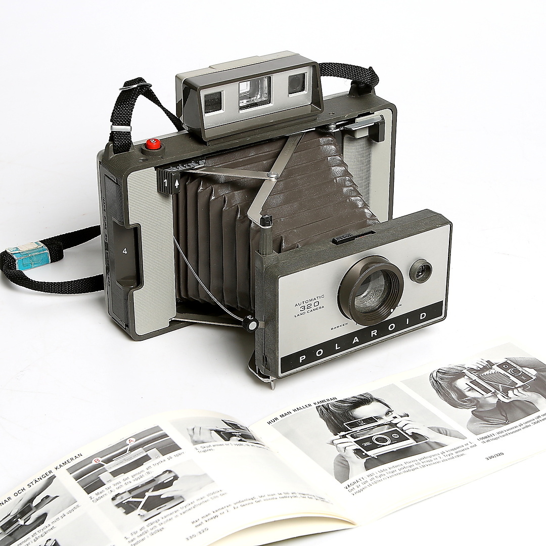 Images for 224888. POLAROID, model 320 Land Camera. 1960s / 70s ...