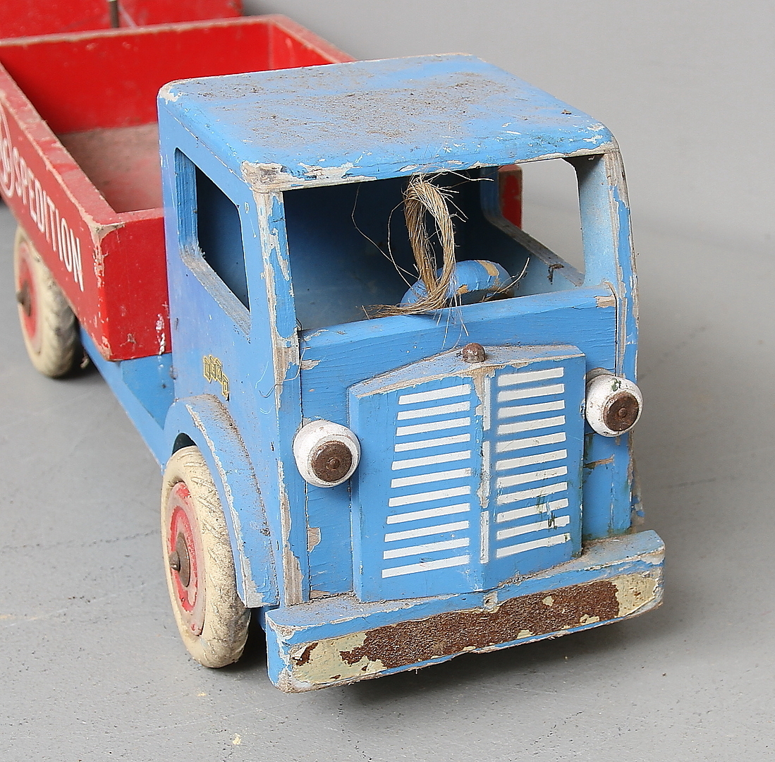 Bilder för 227049. LEKSAK, lastbil med flak, trä, "BIL ASG SPEDITION ...