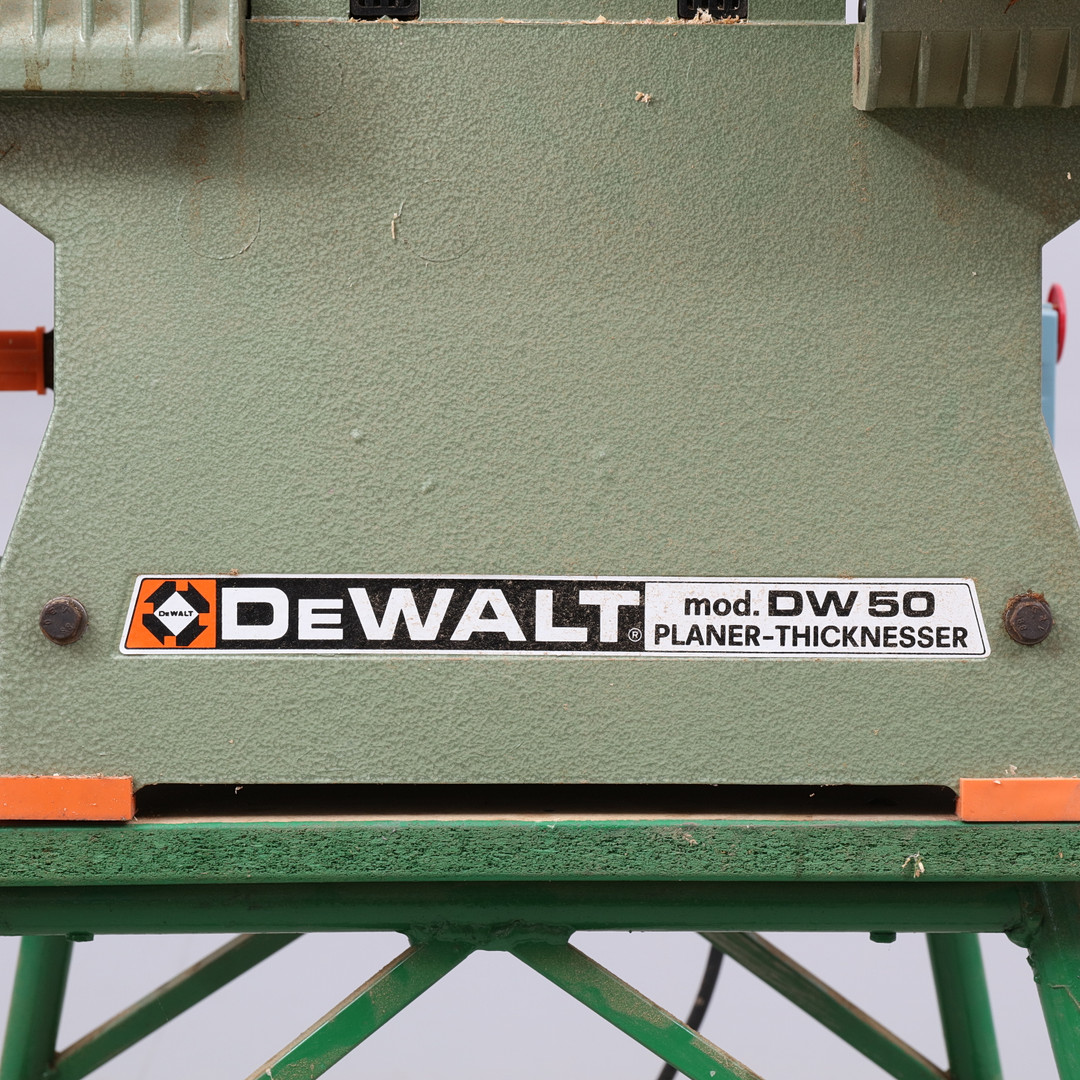 Images for 2292650. STRAIGHT AND FLAT PLANER, Dewalt DW50. - Auctionet