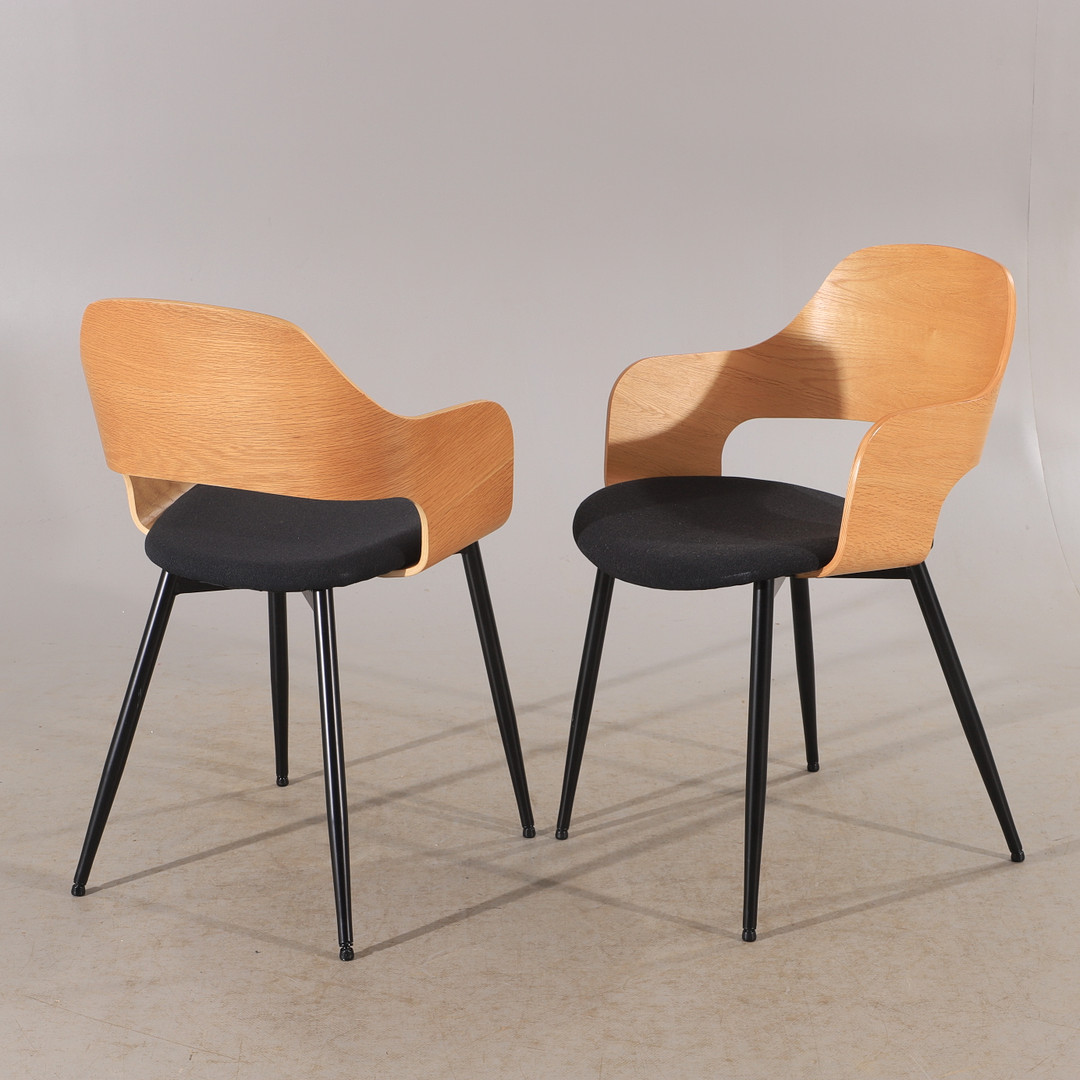 Bilder zu 2392019. STÜHLE, 4 Stück, "Hvidovre", Eiche mit schwarz ...