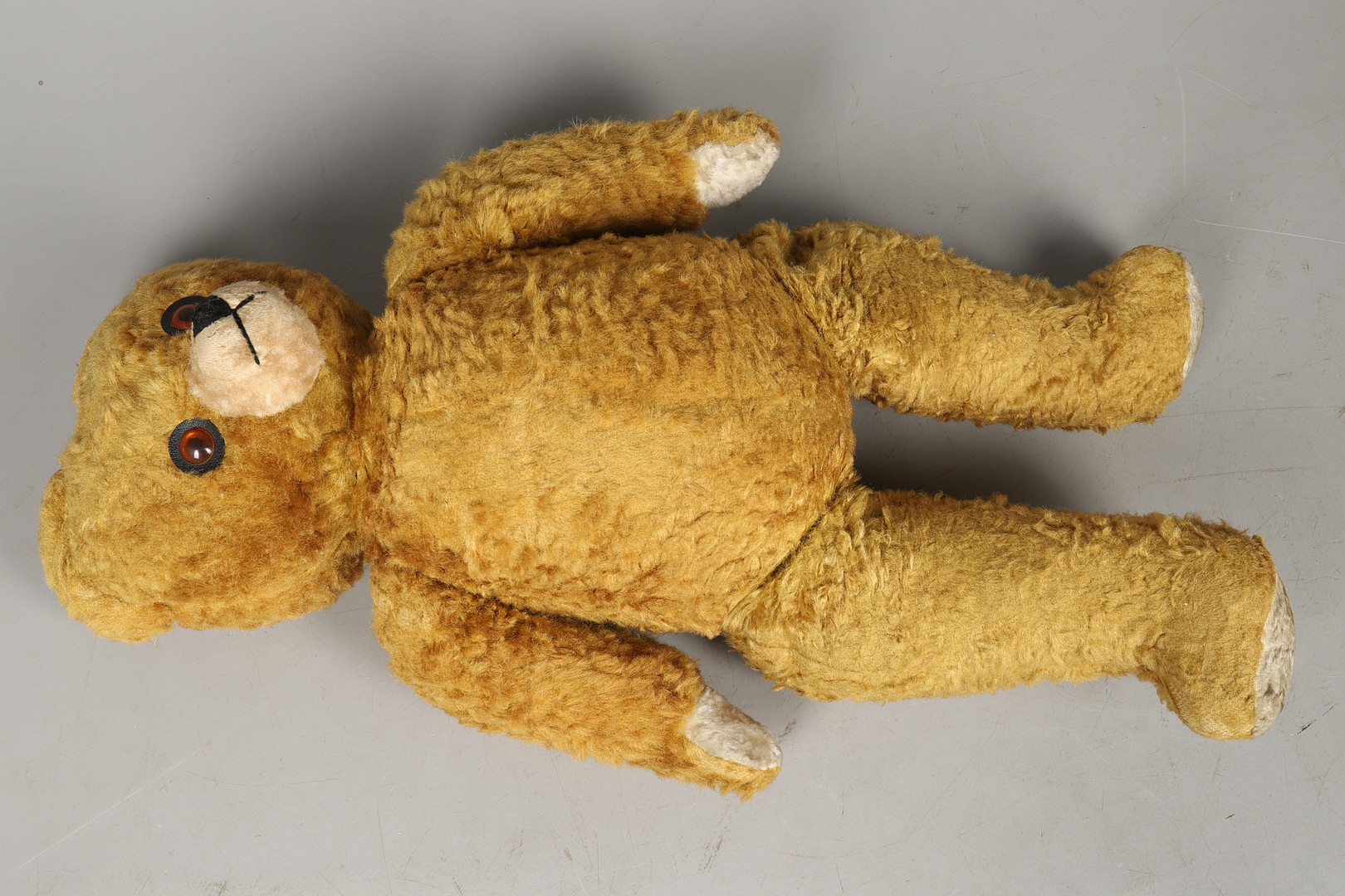 Images for 2415433. A STUFFED VINTAGE GROWLER TEDDY BEAR. - Auctionet
