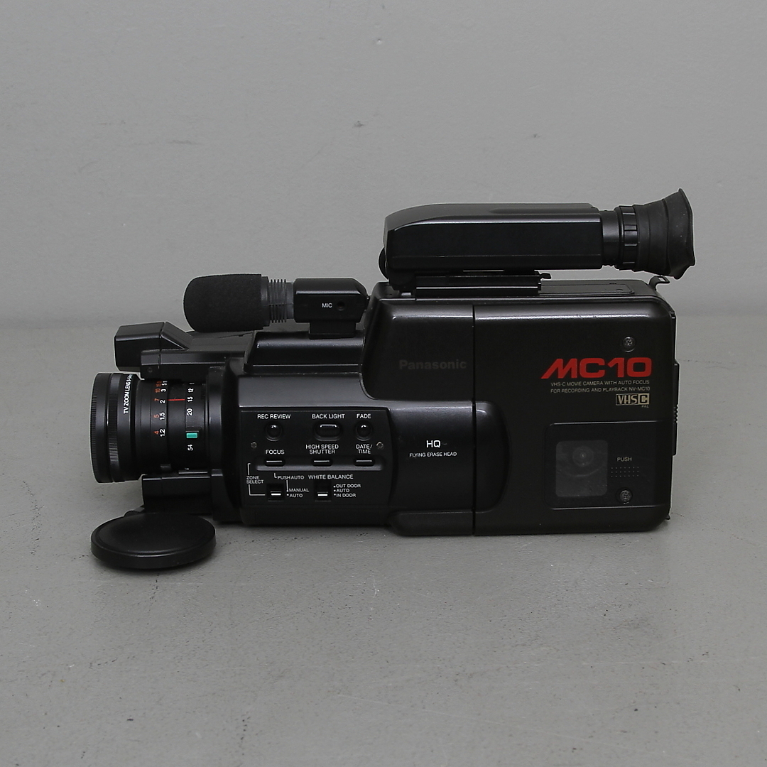 Images for 370410. VIDEO CAMERA, Panasonic MC10. - Auctionet