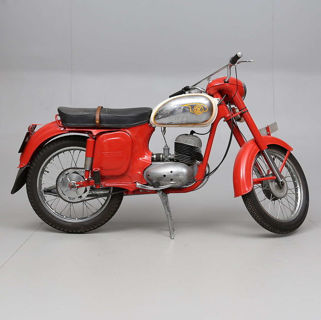 Images for 460758. MOTORCYCLE, Jawa CZ Sport, 125 cc, 1966. - Auctionet