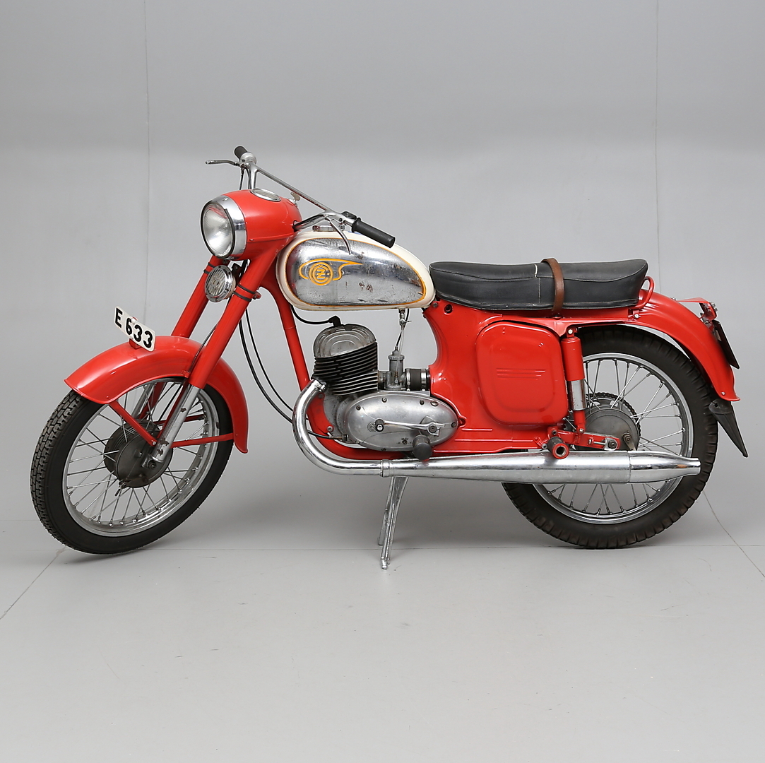 Images for 460758. MOTORCYCLE, Jawa CZ Sport, 125 cc, 1966. - Auctionet