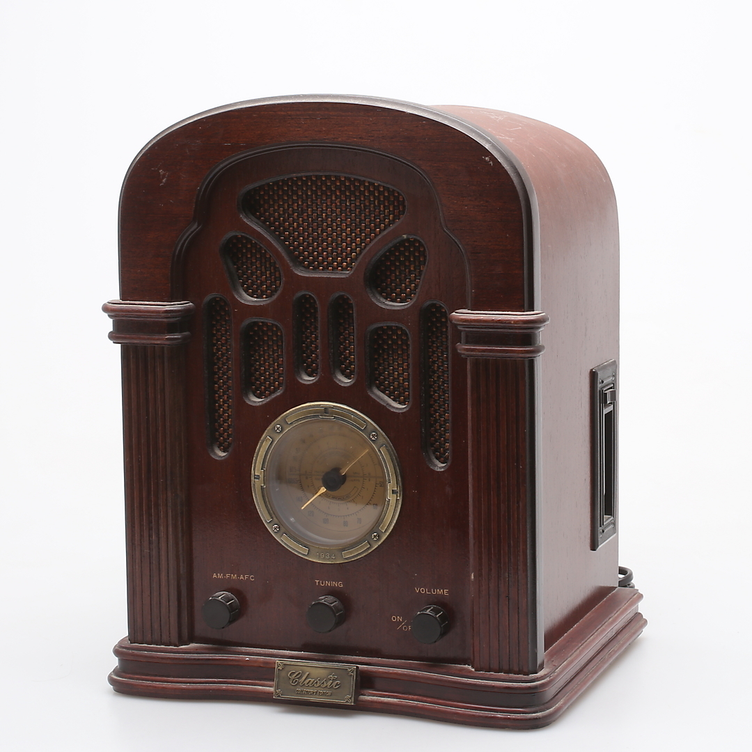 Images for 568736. RADIO Classic Select, 1900s later half. - Auctionet