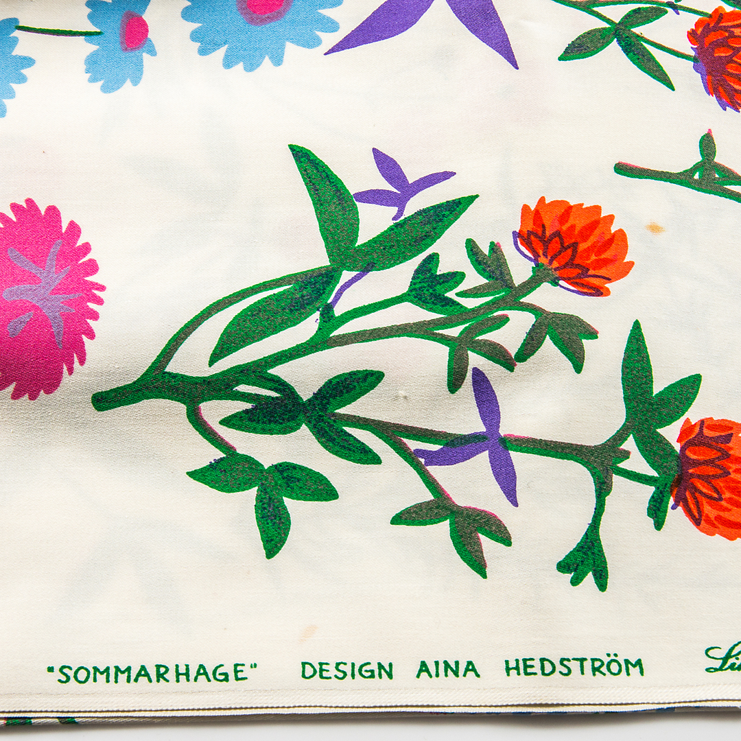 Bilder för 572298. GARDINLÄNGDER, 2+1 stycken, "Sommarhage" design Aina ...