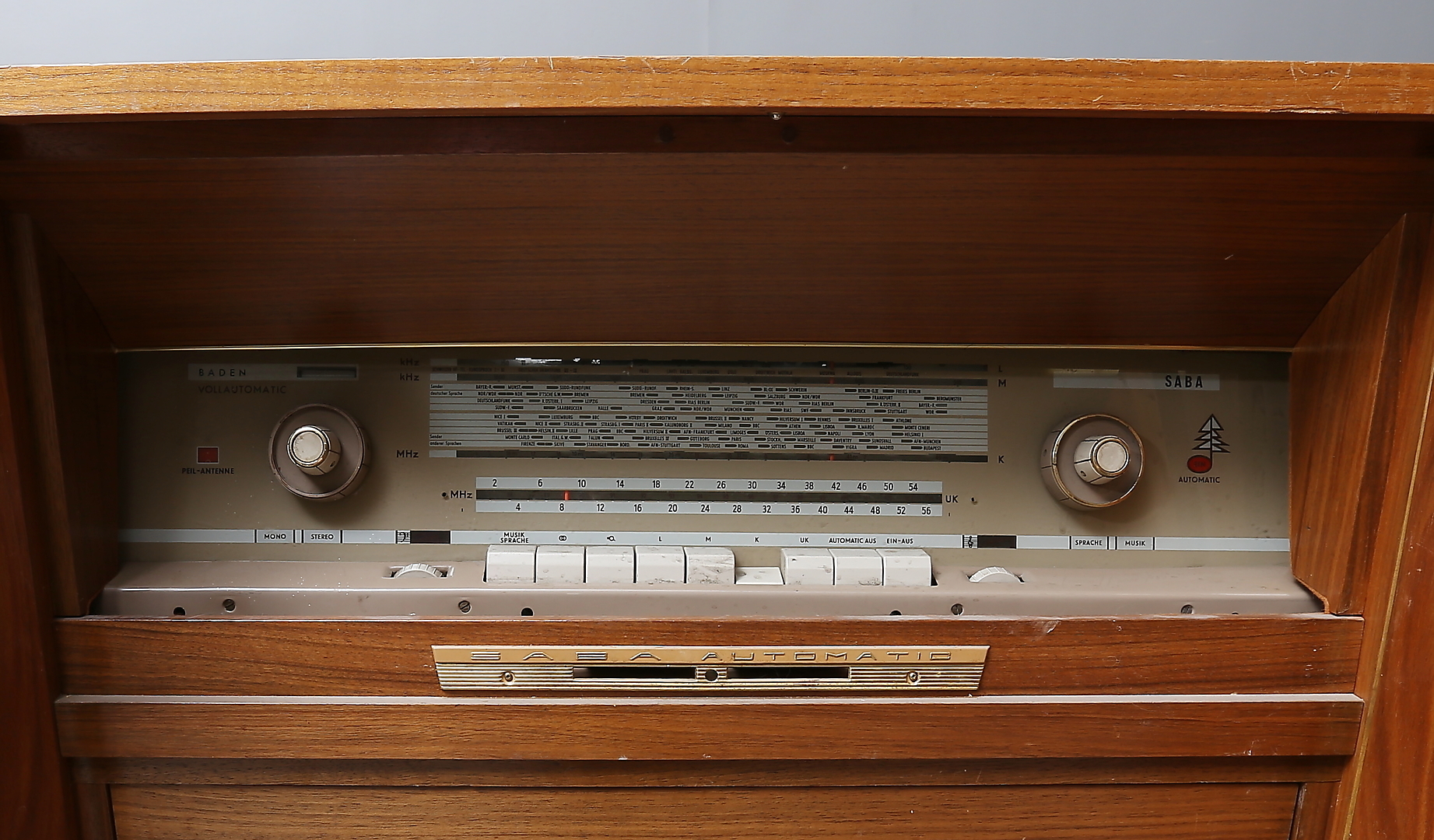 Images for 855779. RADIO FURNITURE, teak, mod. Baden-Vollautomatic ...