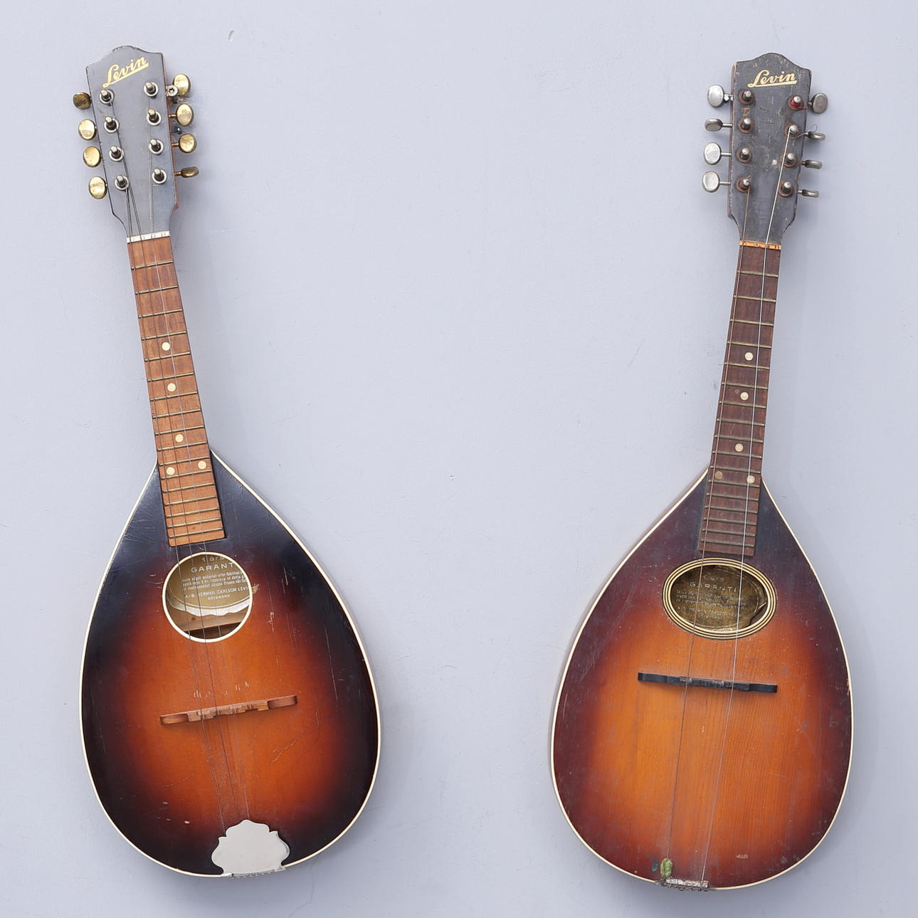 Mandoliner, 2 st, Levin Göteborg. Samlarföremål - Musikinstrument ...