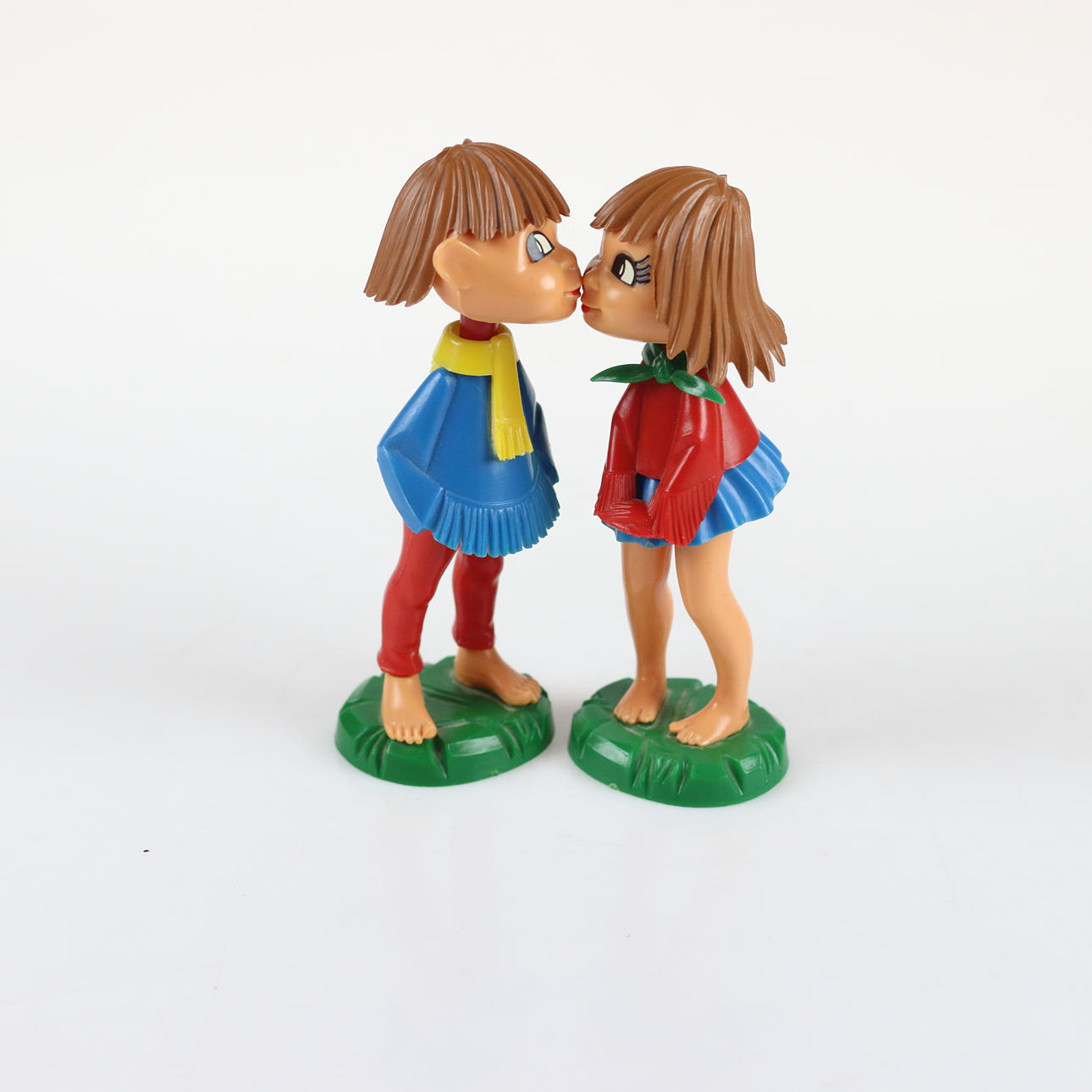 "KISSING DOLLS" a pair, Magneto Germany vintage. Toys - Auctionet
