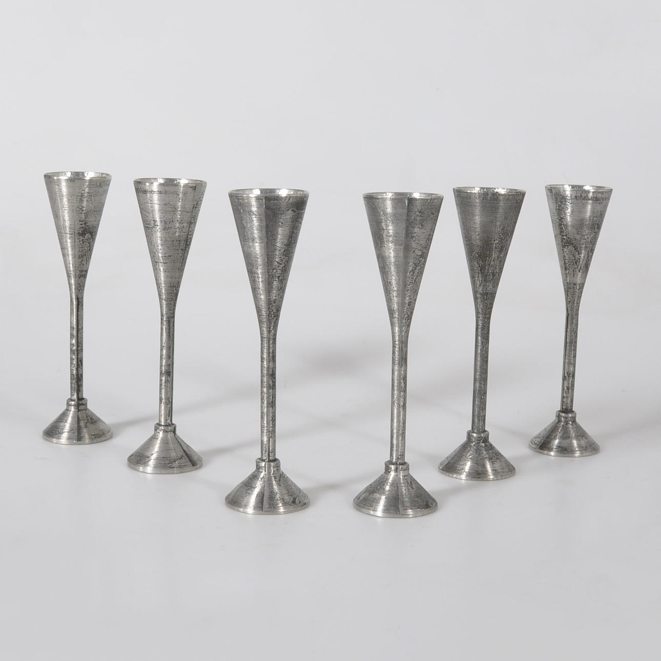 SNAPSGLAS Tenn 6 stycken Vimmerby. Silver & Metall - Tenn, Mässing ...