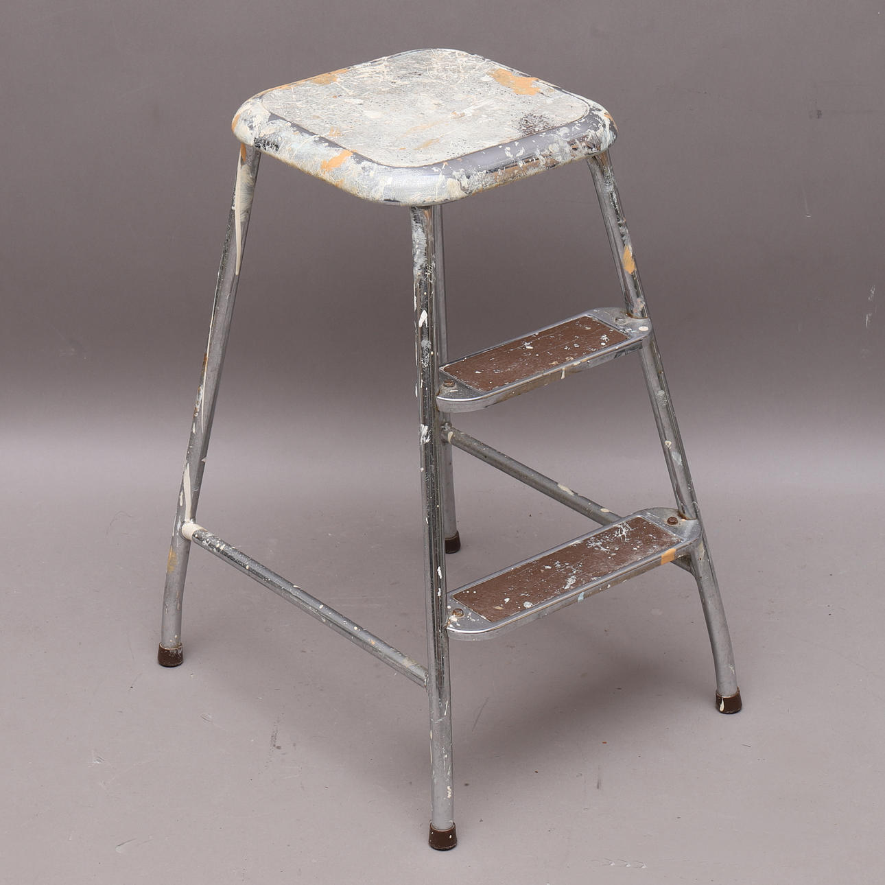 PALL, metall, AWAB, 1900-tal. Möbler - Fåtöljer & Stolar - Auctionet