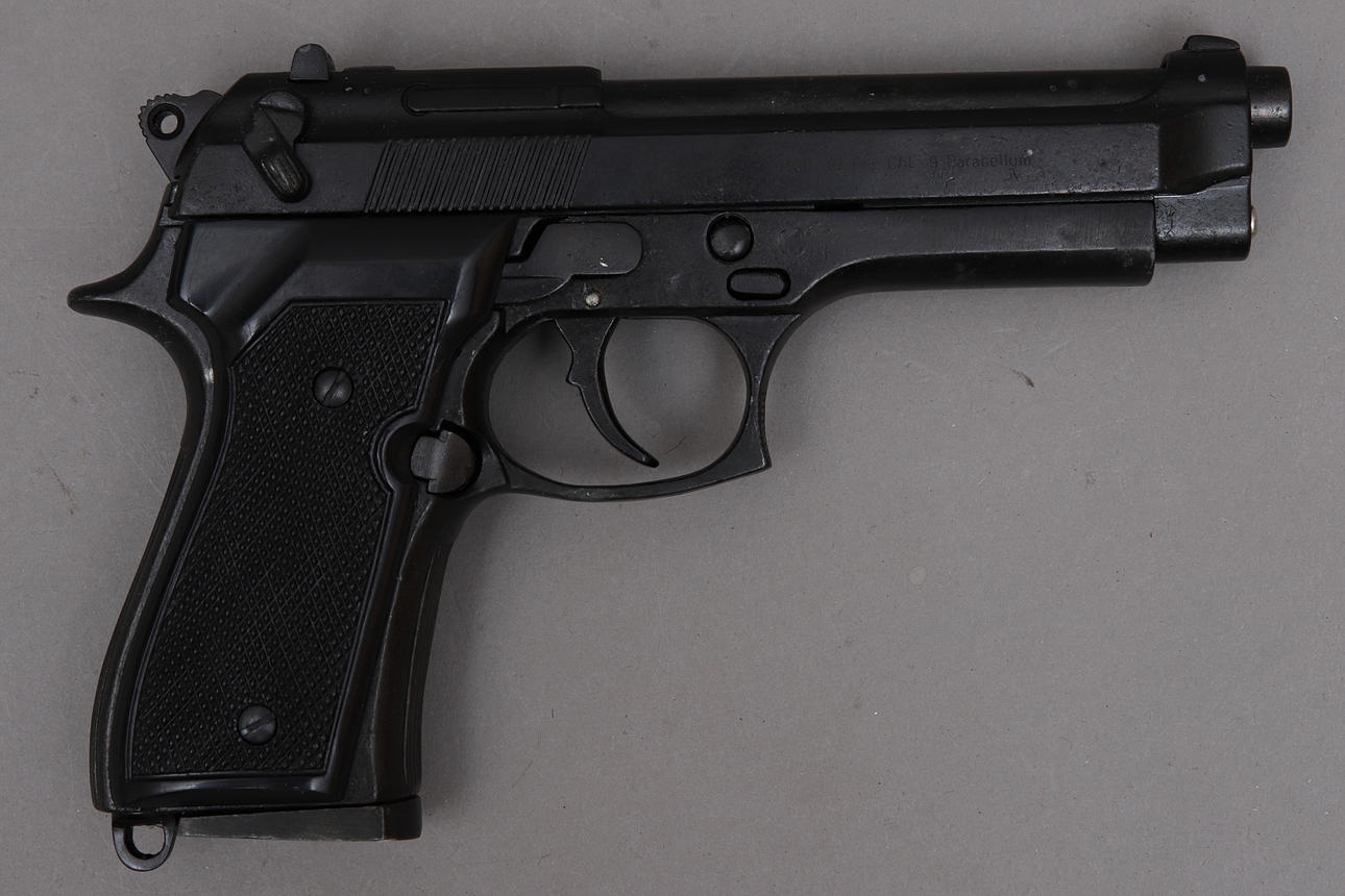 PISTOL, Beretta mod 92 F cal 9 Parabellum replica, Denix, Spain ...