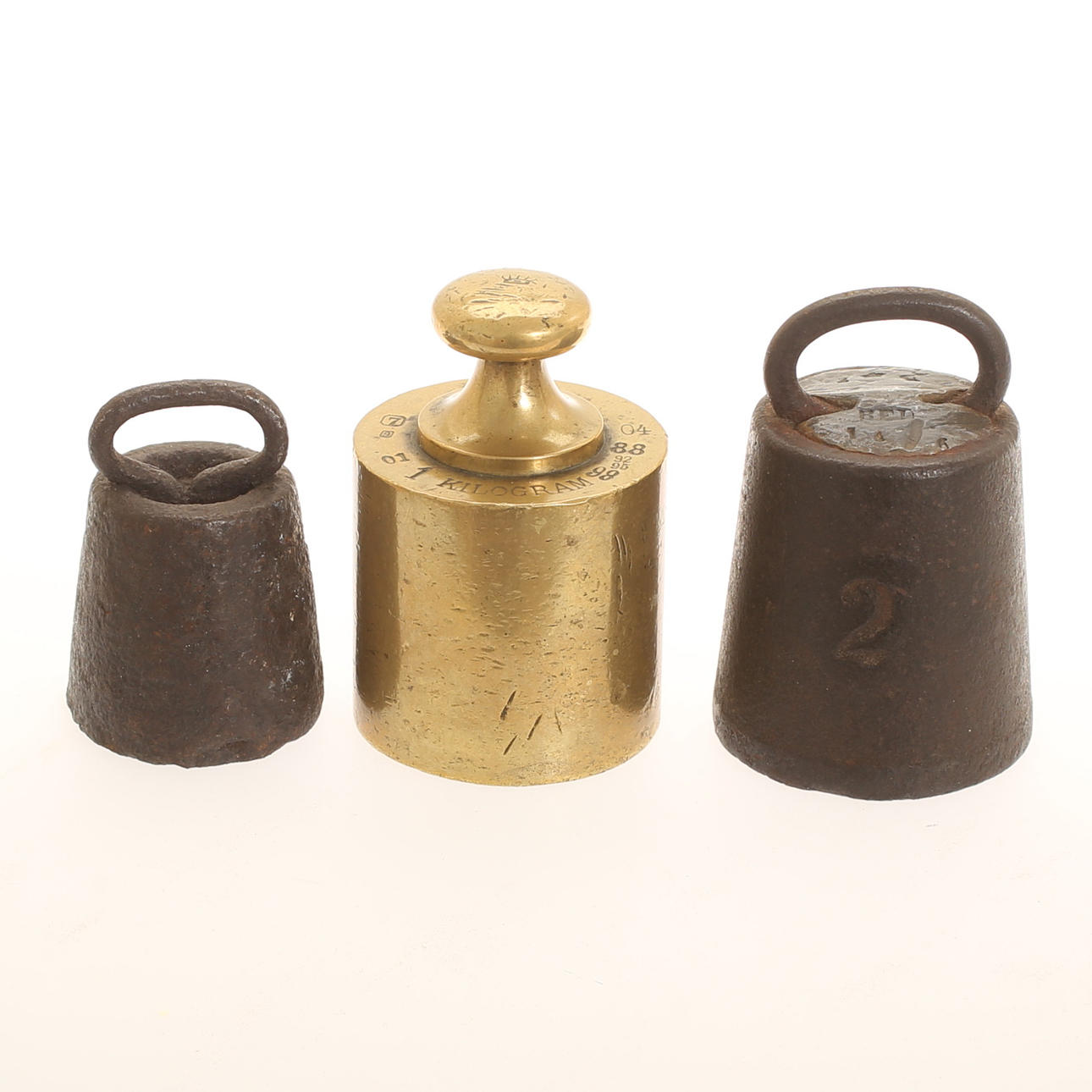 VIKTER, 3 stycken, 1800-tal. Silver & Metall - Övriga metallföremål ...