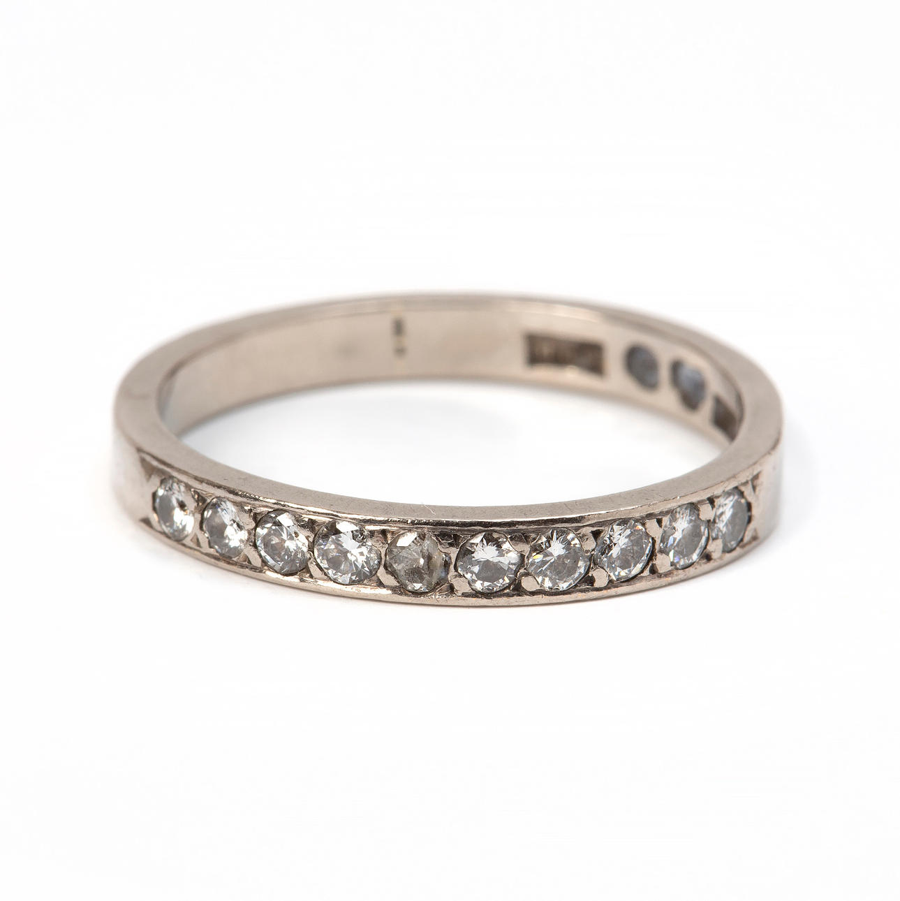 RING, 18K vitguld med briljantslipade diamanter, Juvel-guld, Göteborg ...