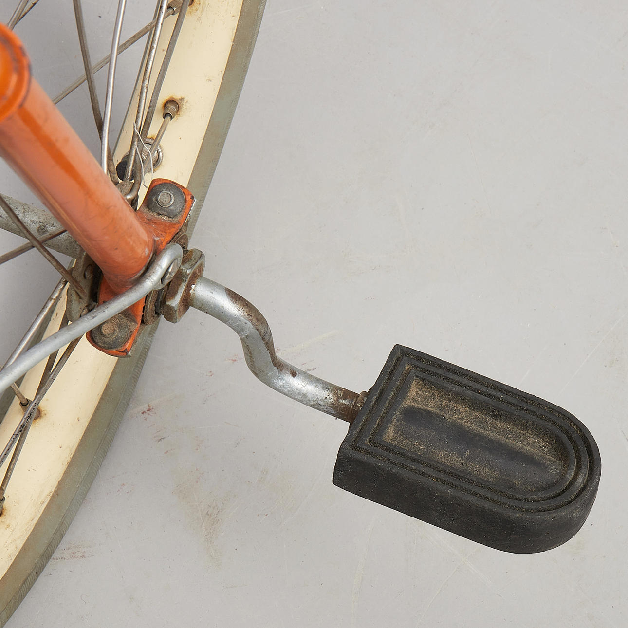 BARNCYKEL, Crescent, Bambino. Fordon, Båtar & Delar - Cyklar - Auctionet