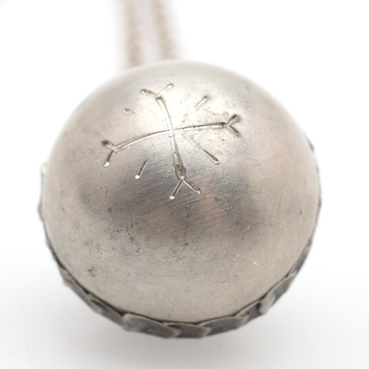 TROLLKULA, tenn, Sameslöjd, 1900-tal. Silver & Metall - Tenn, Mässing ...