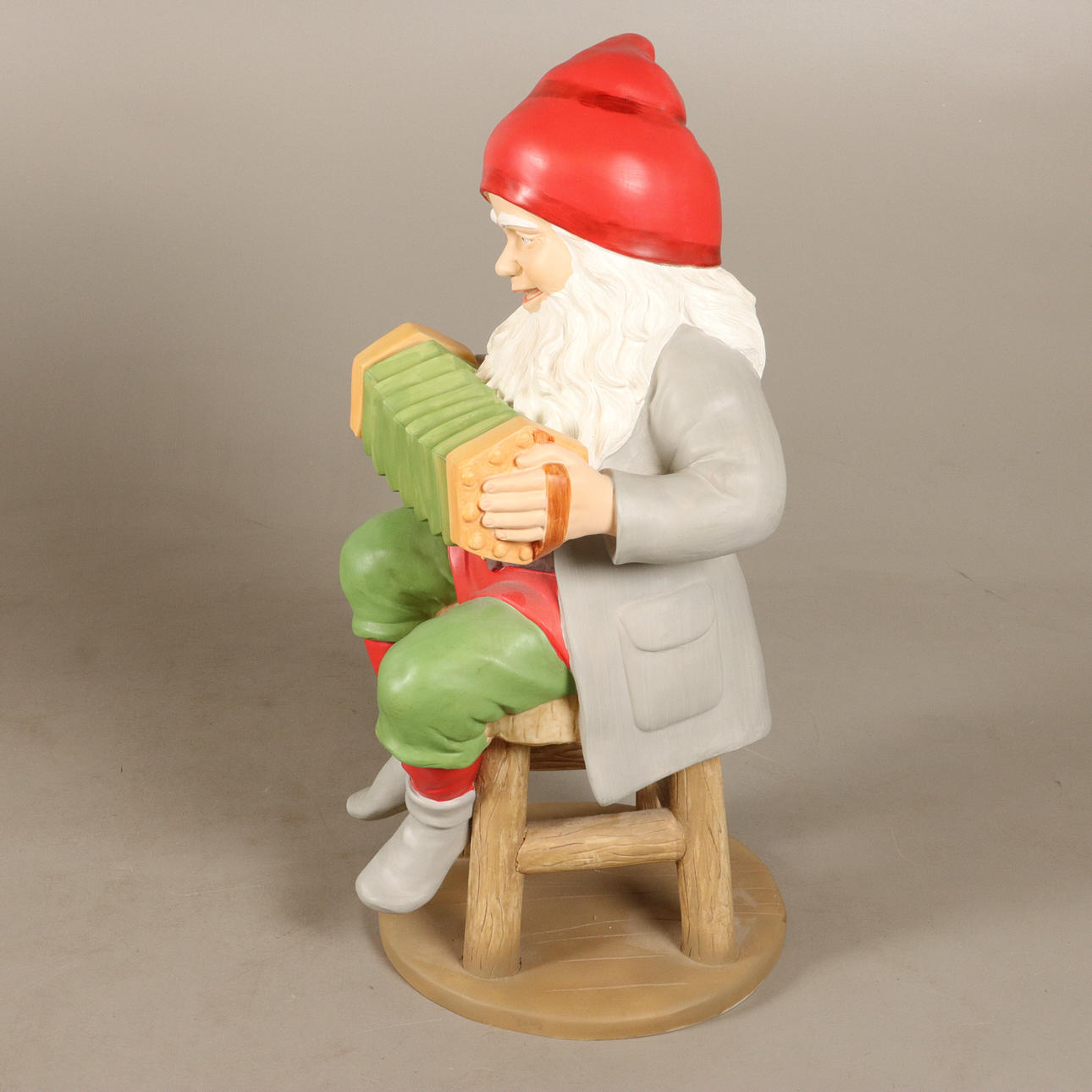 TOMTE, Lars Carlsson, Fyrklövern. Keramik & Porslin - Europeiskt ...