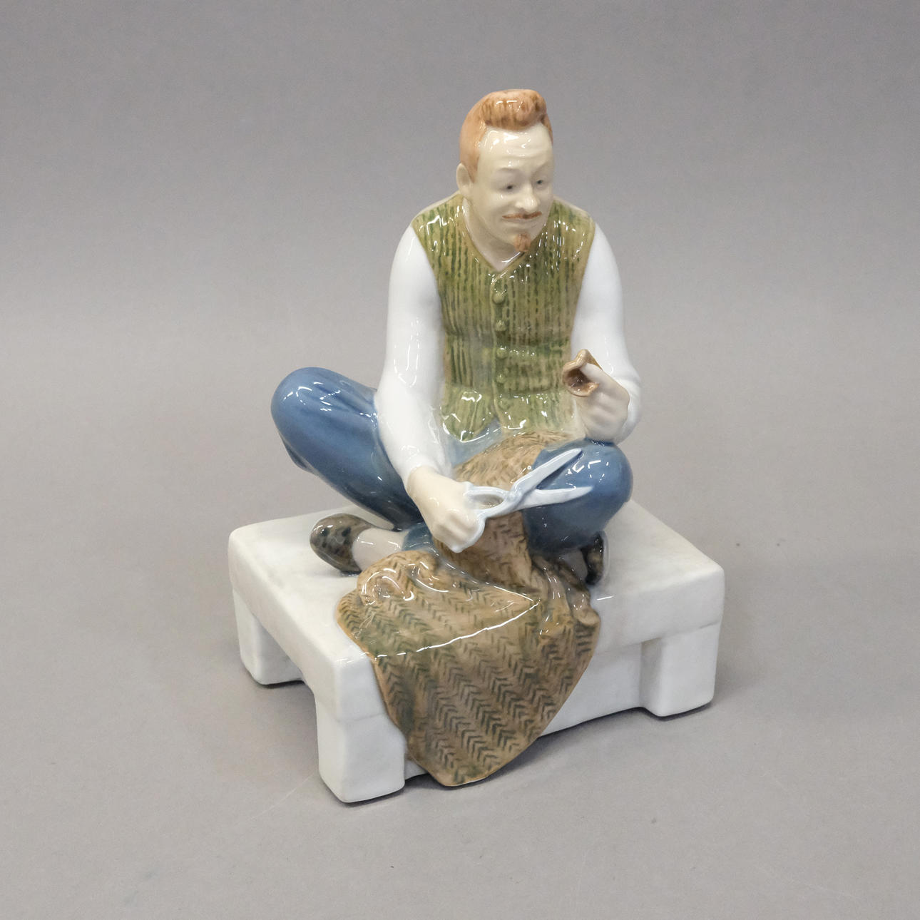 AXEL LOCHER, FIGUR, BING & GRÖNDAHL. Keramik & Porslin - Europeiskt ...