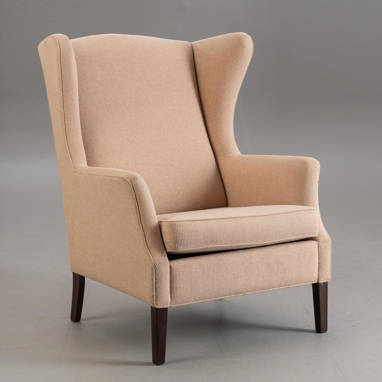 wing stol. Dansk design. Möbler - Fåtöljer & Stolar - Auctionet