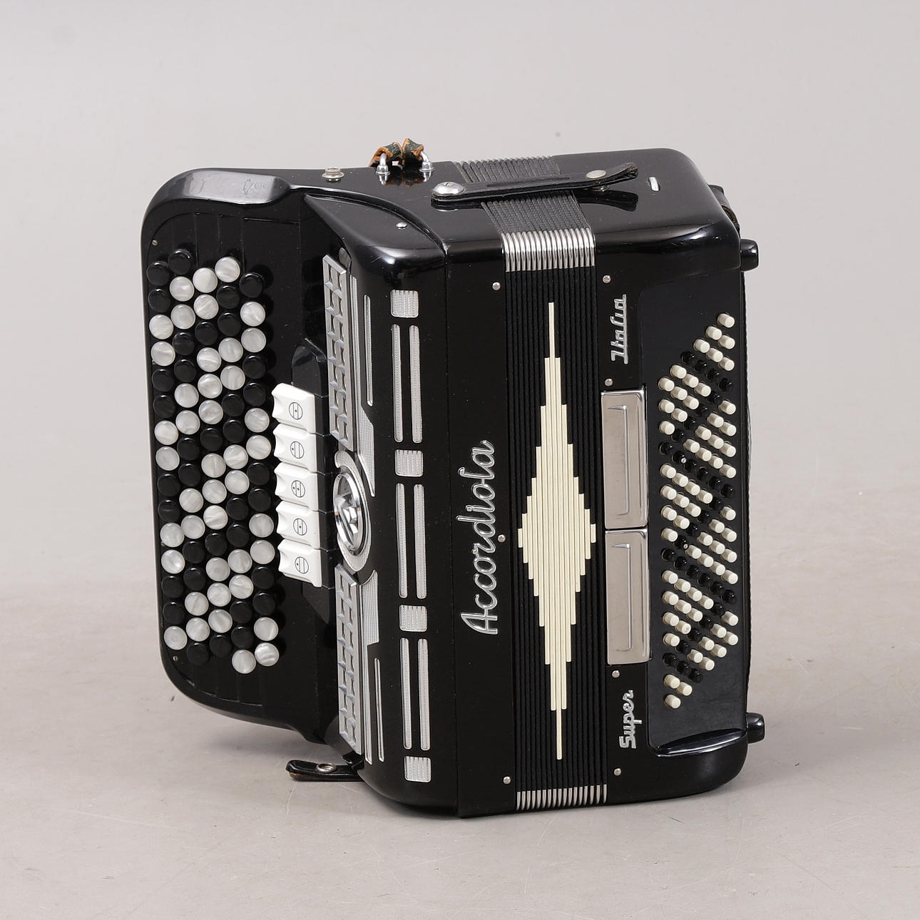 DRAGSPEL, Accordiola Super, Italien. Samlarföremål - Musikinstrument ...