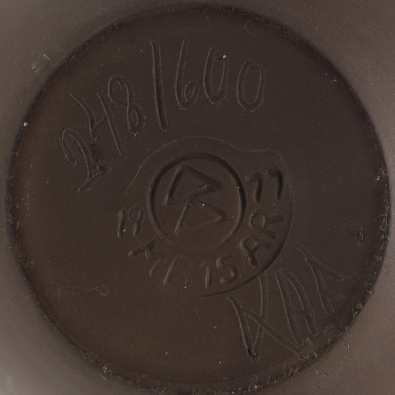 KARL ARTHUR FREDRIKSSON. Vas, keramik, signerad KAF, 1977. Keramik ...