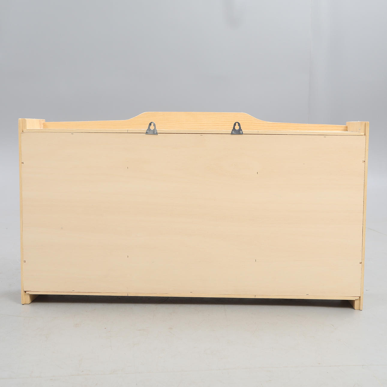 VÄGGHYLLA. Möbler - Skåp & Hyllor - Auctionet