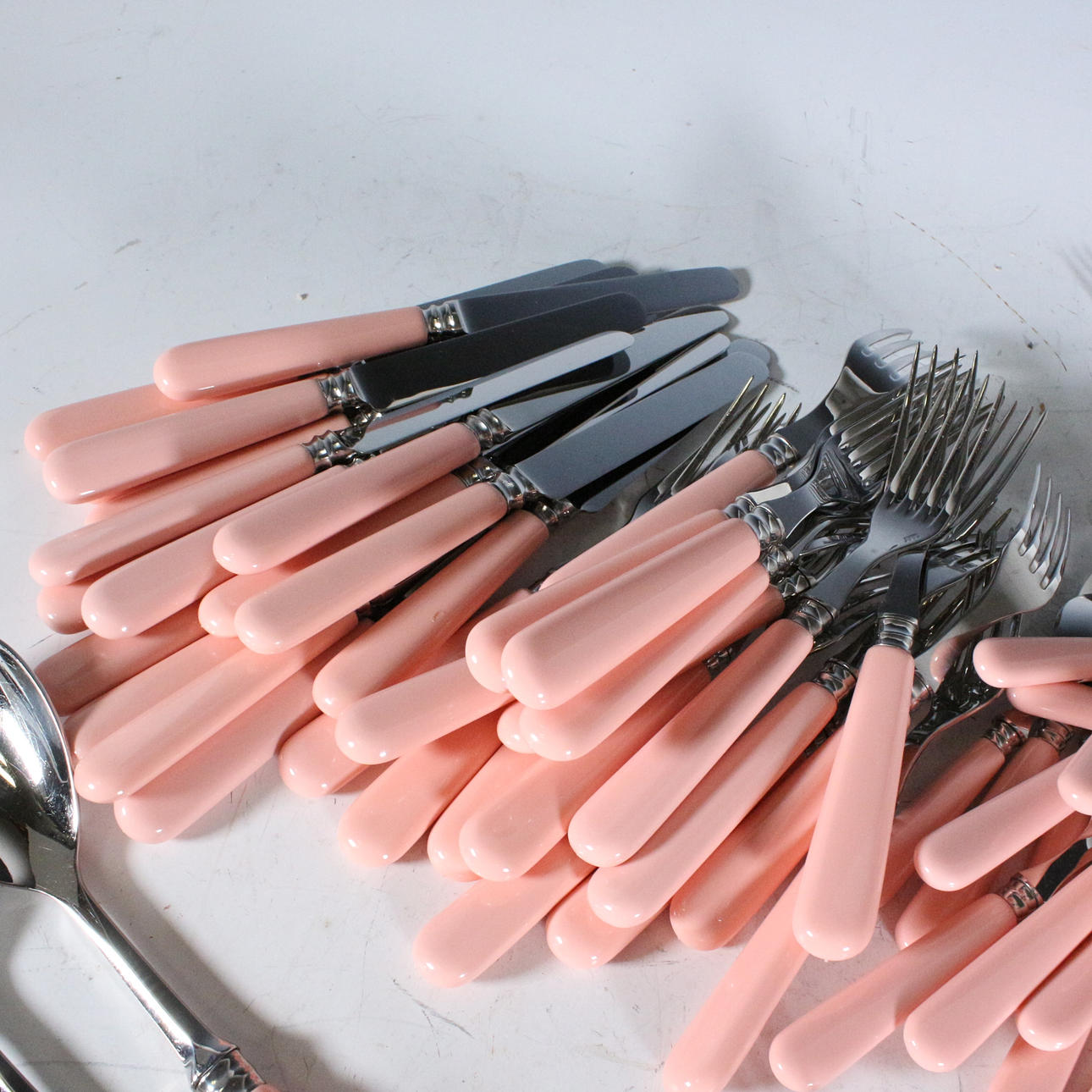 SCOF France, large collection of cutlery, series Cambridge Ivory (98 ...