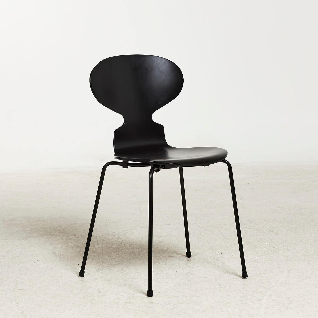 ARNE JACOBSEN, "3101 Myran", stol, för Fritz Hansen, fyra ben ...