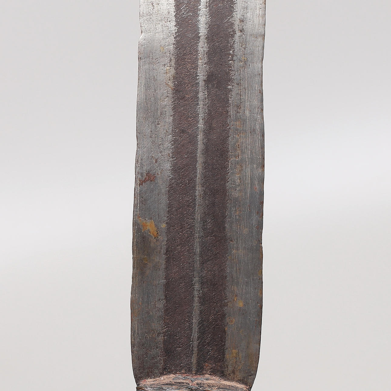 IKAKALAKA, sword, metal. Weapons & Militaria - Edged weapons - Auctionet