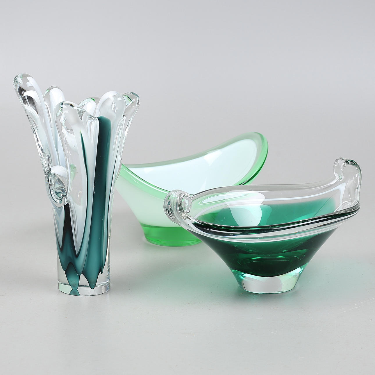 BOWL AND VASE, 3 pcs, glass, Flygsfors, 1950s. Glass - Art glass ...