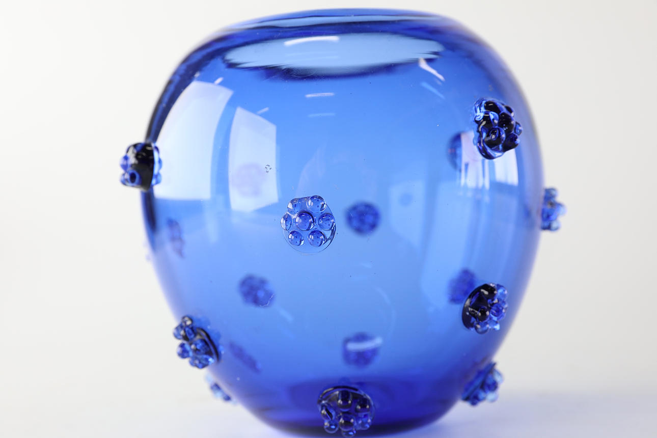 MONICA BRATT. Vase, "Hjortron" Reijmyre, 20th century. Glass - Art ...