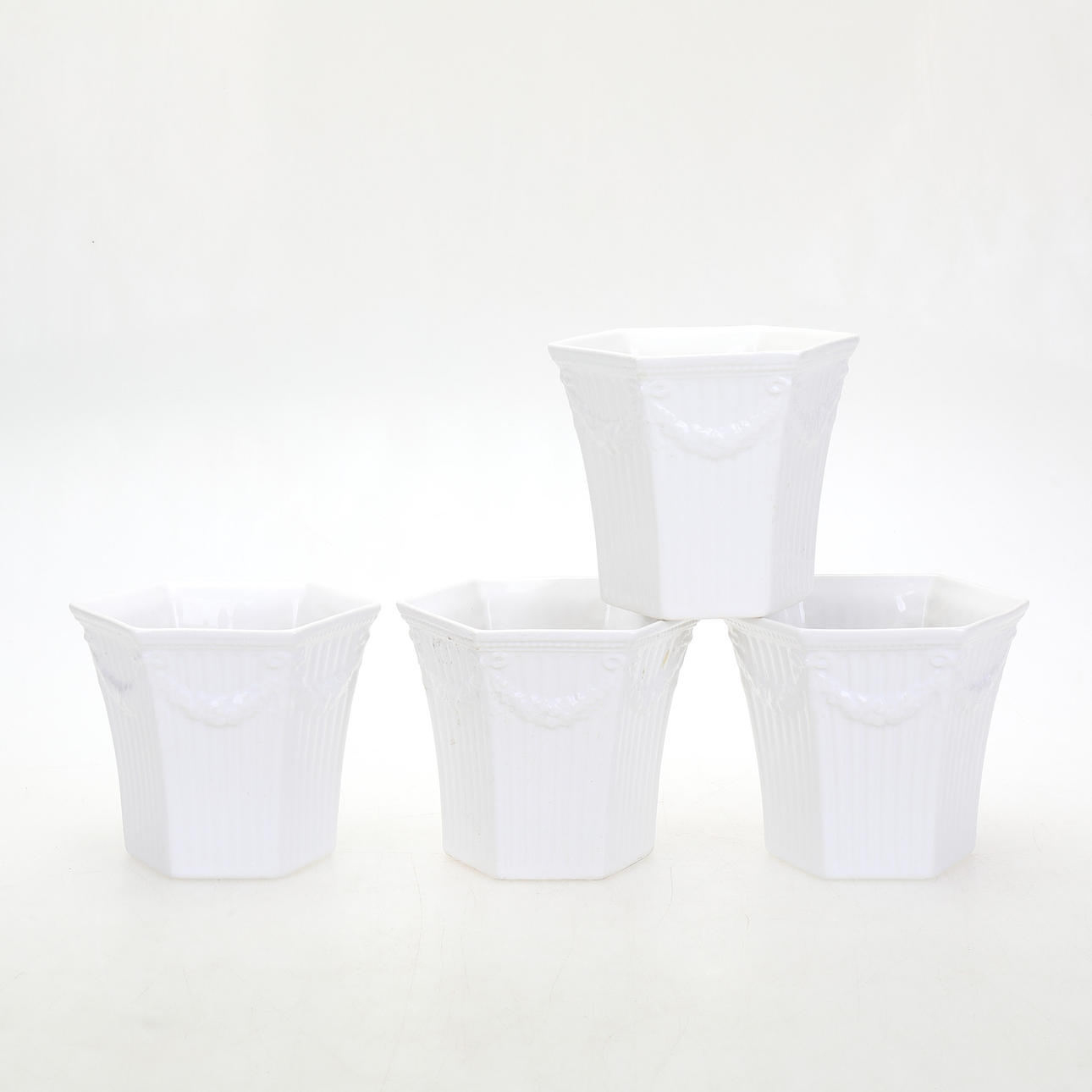 YTTERFODER 4st, Empire Gustavsberg. Keramik & Porslin - Europeiskt ...