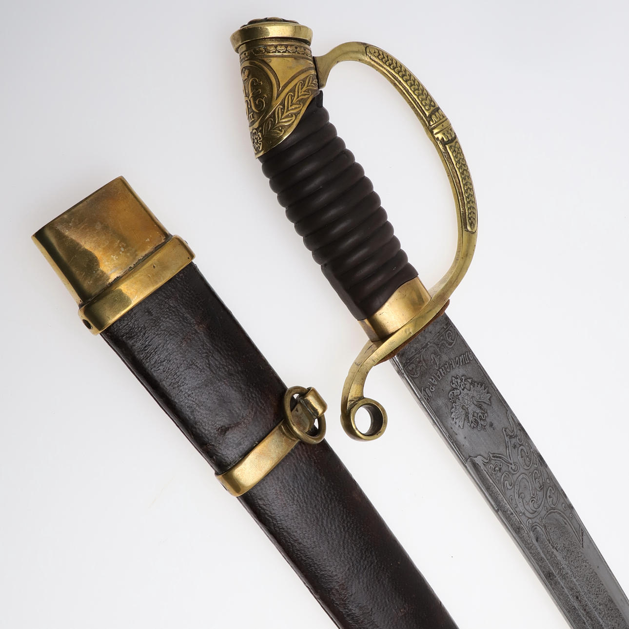 A FINE RUSSIAN 1881/1908 PATTERN DRAGOON OFFICER'S SHASKA WITH ...