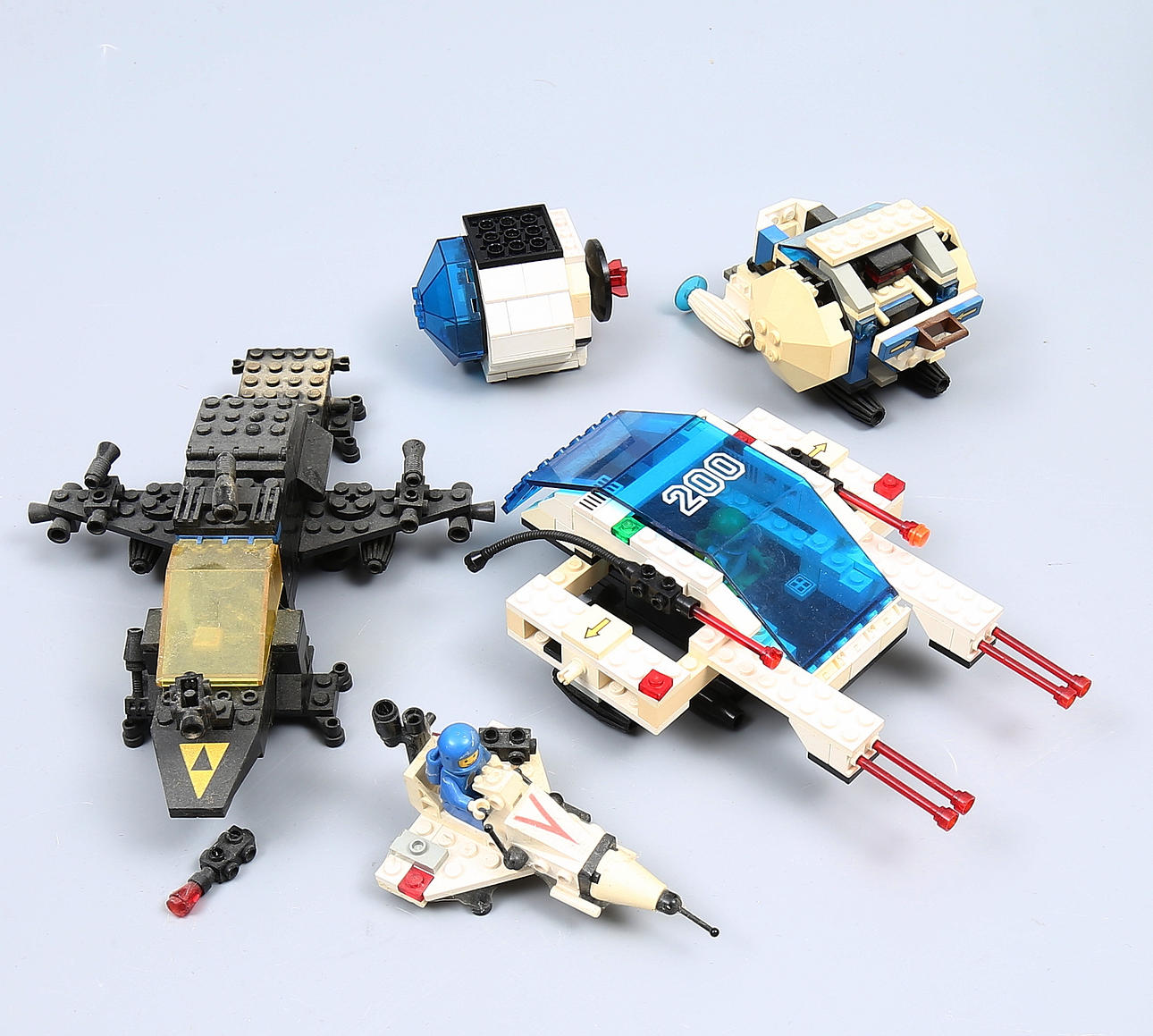 SAMLING RYMD LEGO, 1980-tal. Leksaker - Leksaker - Auctionet