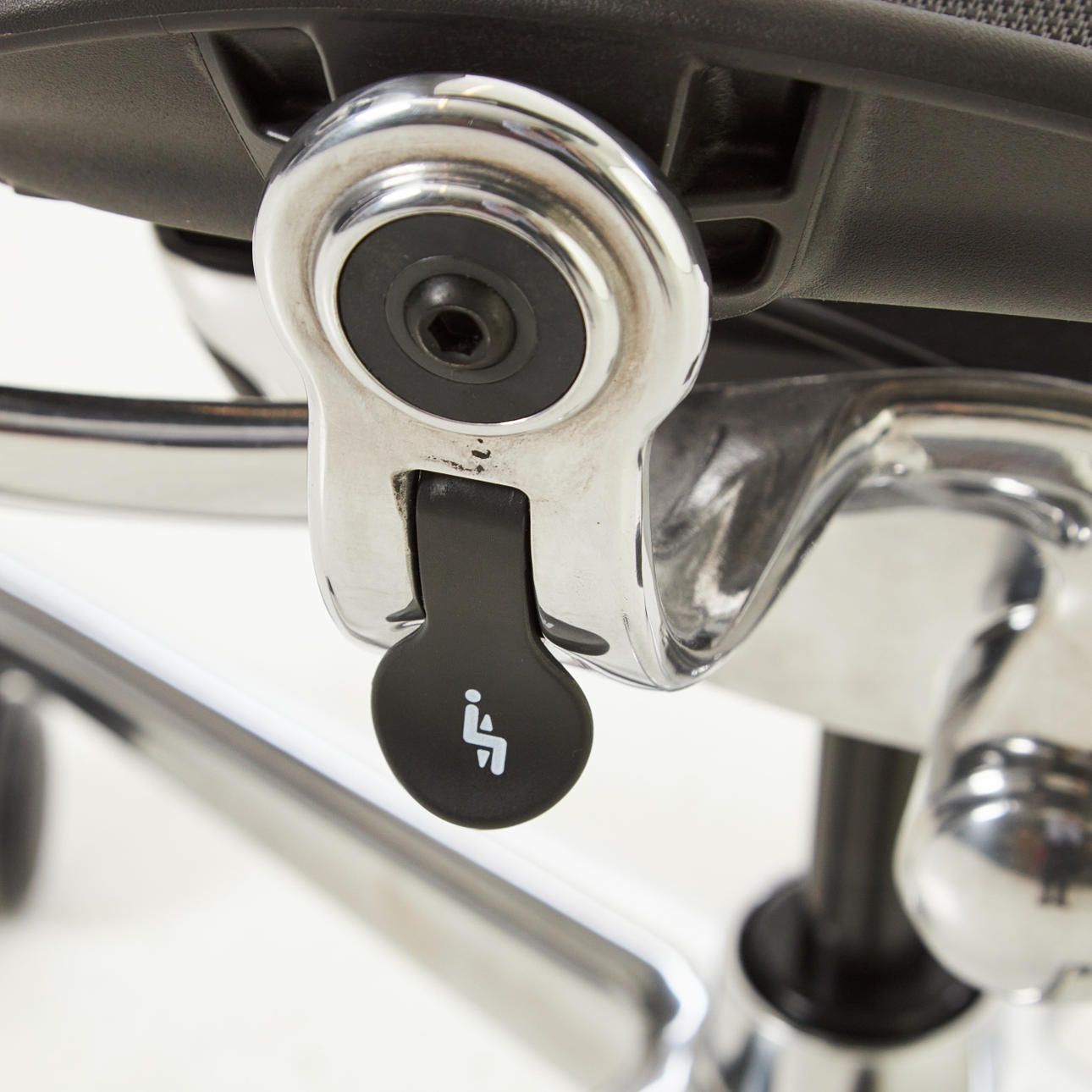 BILL STUMPF & DON CHADWICK. Skrivbordsstol "Aeron Large", Herman Miller ...