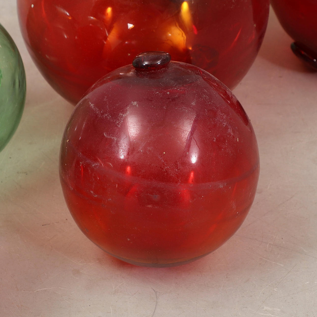 GLASKULOR/FLÖTEN, 7 st, glas, 1900-talets mitt. Glas - Konstglas ...