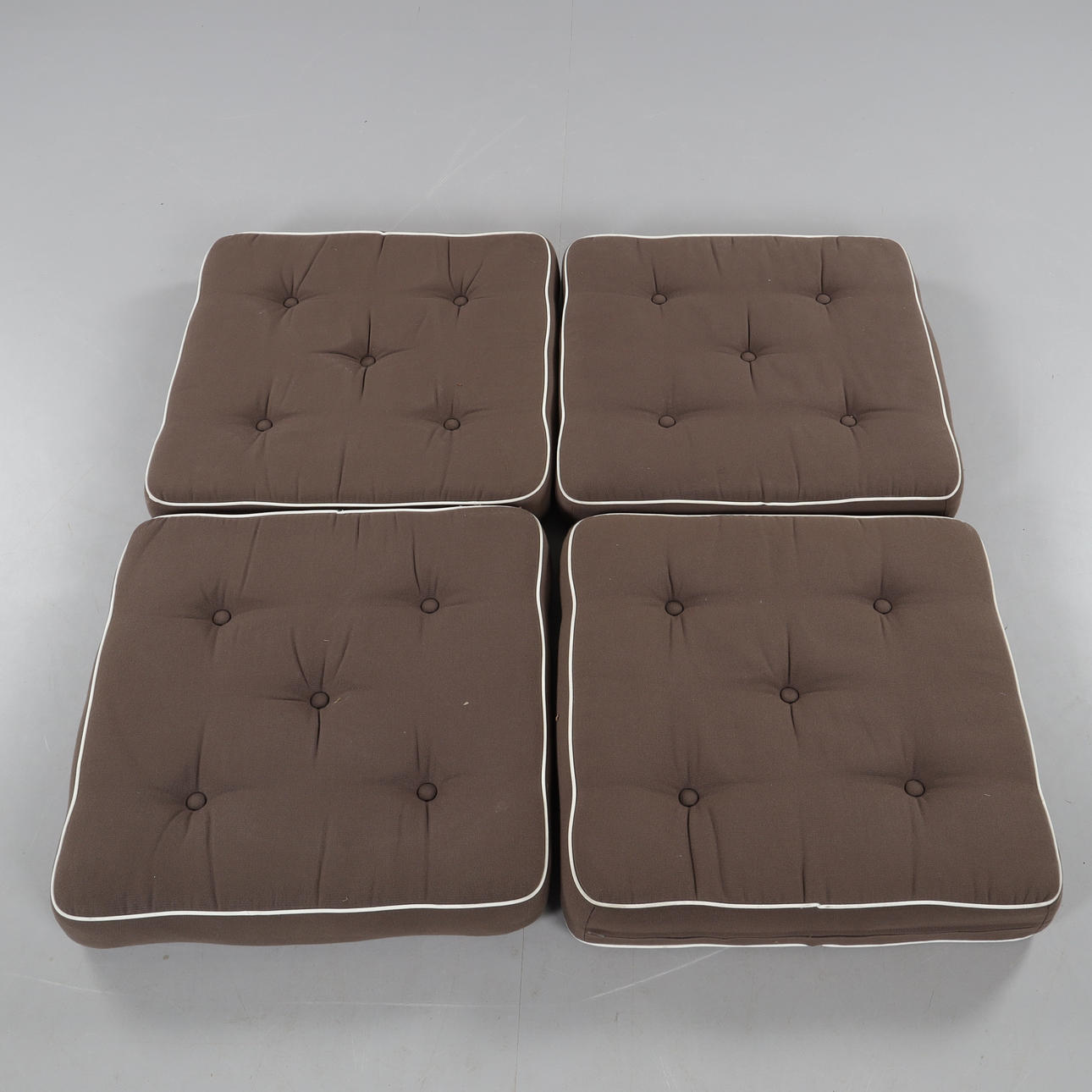 ELSA STACKELBERG, Dynor, 4 stycken, Fri Form. Möbler - Trädgårdsmöbler ...