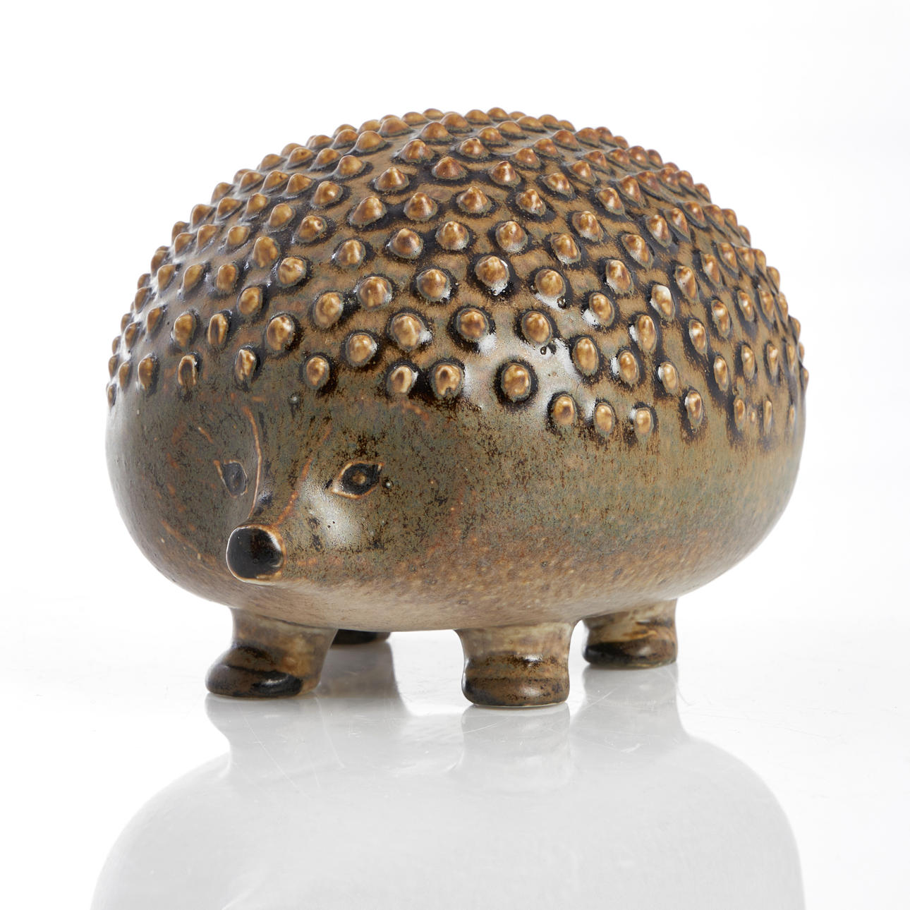 LISA LARSON. Figurin, "Igelkott" ur serien "Utrotningshotade arter ...