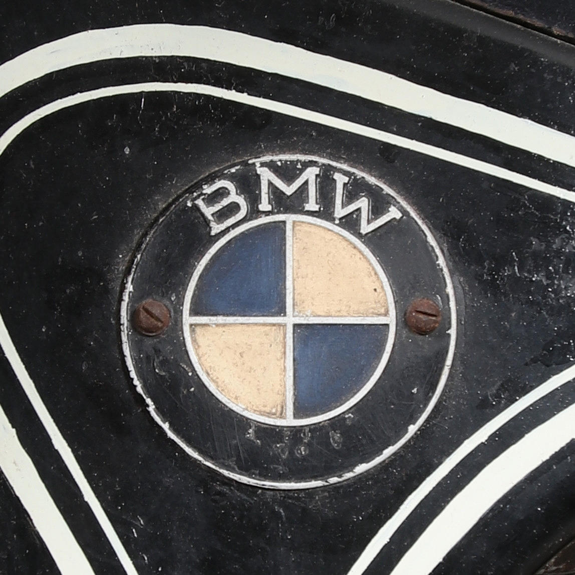 MOTORCYKEL, BMW R35, 1952. Fordon, Båtar & Delar - Mopeder - Auctionet