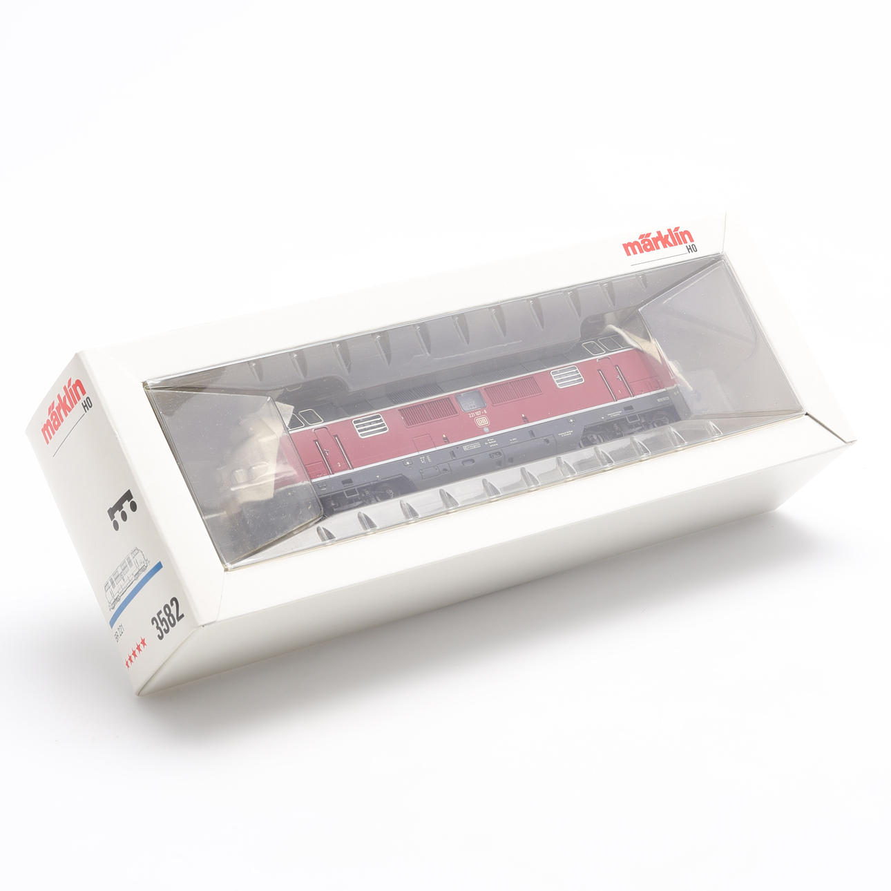 MÄRKLIN, H0, DB:s diesellok BR 221, modell 3582. Leksaker - Leksaker ...