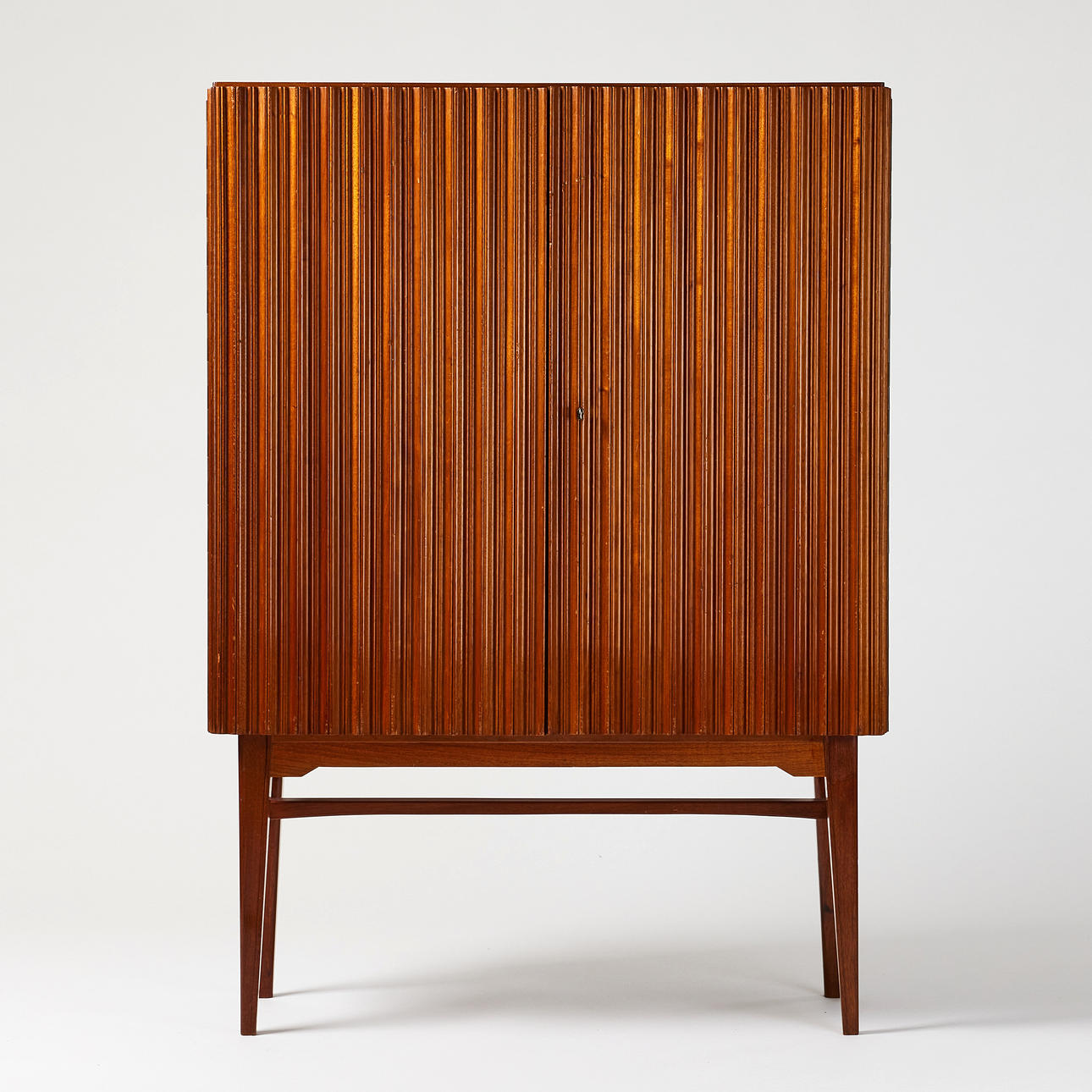 CARL-AXEL ACKING. Tillskriven. Skåp, Nordiska Kompaniet 1943, Swedish ...