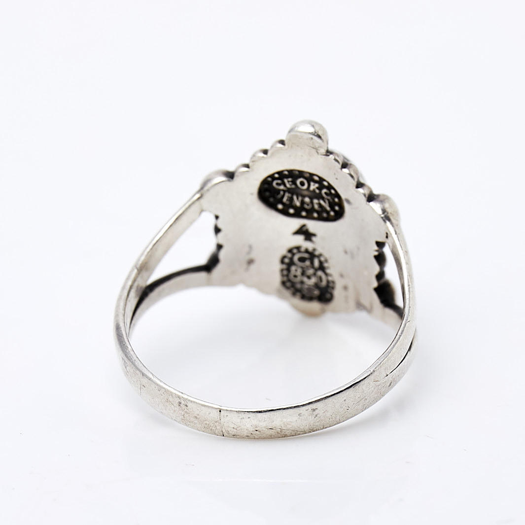 GEORG JENSEN. RING, silver 830, med månsten, design no 4, 1915-1927 ...
