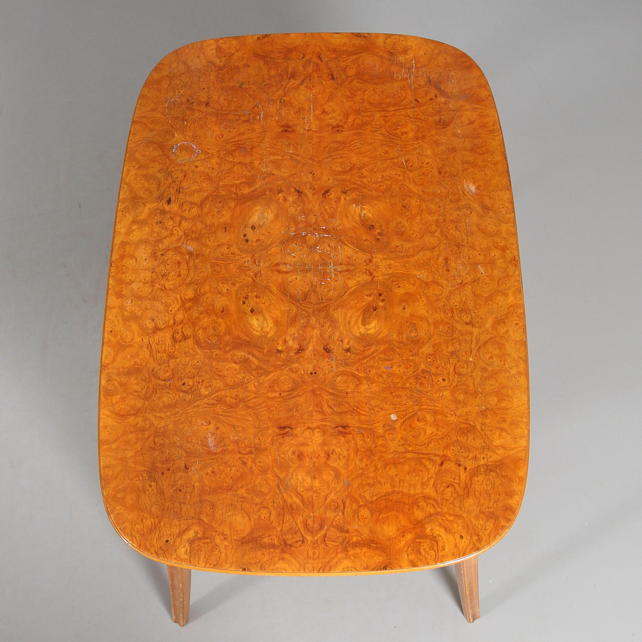 SOFFBORD, masurbjörk, funkis stil, 1930/40-tal. Möbler - Bord - Auctionet