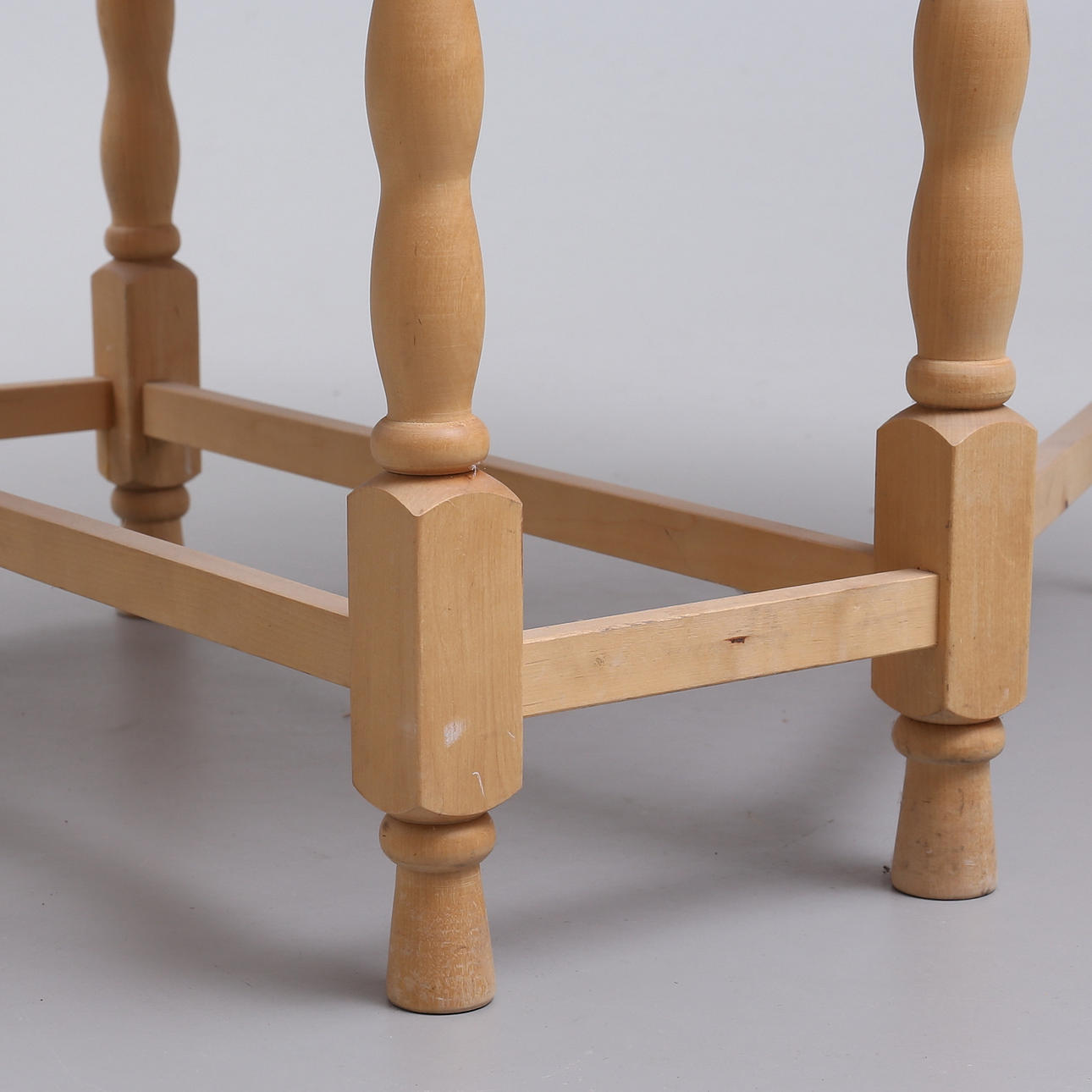 SLAGBORD, furu/fanér, 1900-talets senare del. Möbler - Bord - Auctionet