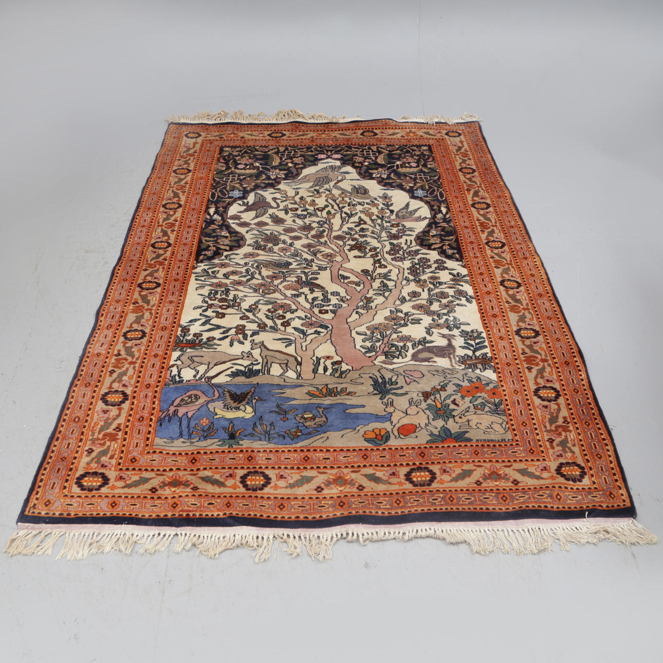MATTA, persisk, 1900-tal. Mattor & Textil - Mattor - Auctionet