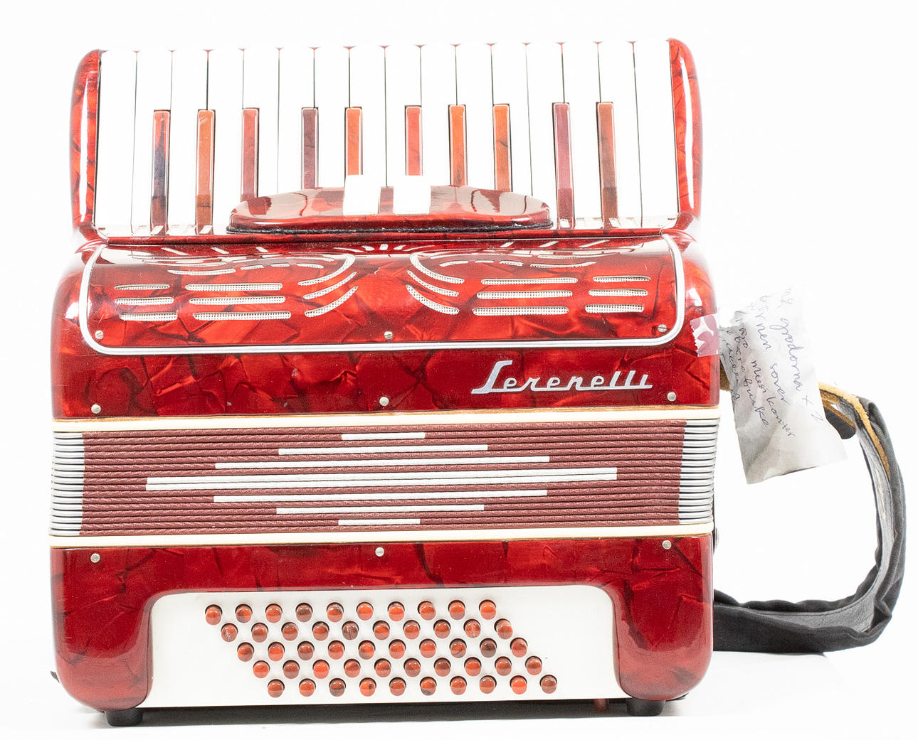 DRAGSPEL, Serenelli, Italia. Samlarföremål - Musikinstrument - Auctionet