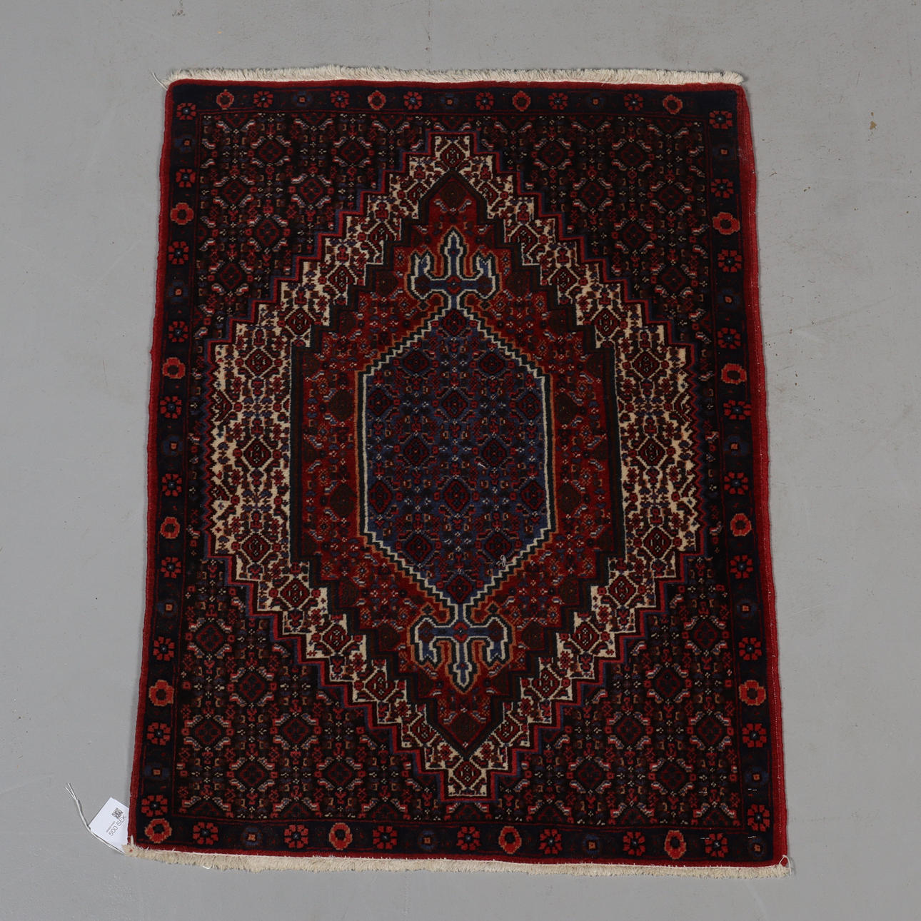 MATTA, Persisk, handknuten. Mattor & Textil - Mattor - Auctionet